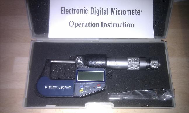 Precision Electronic Digital Micrometers